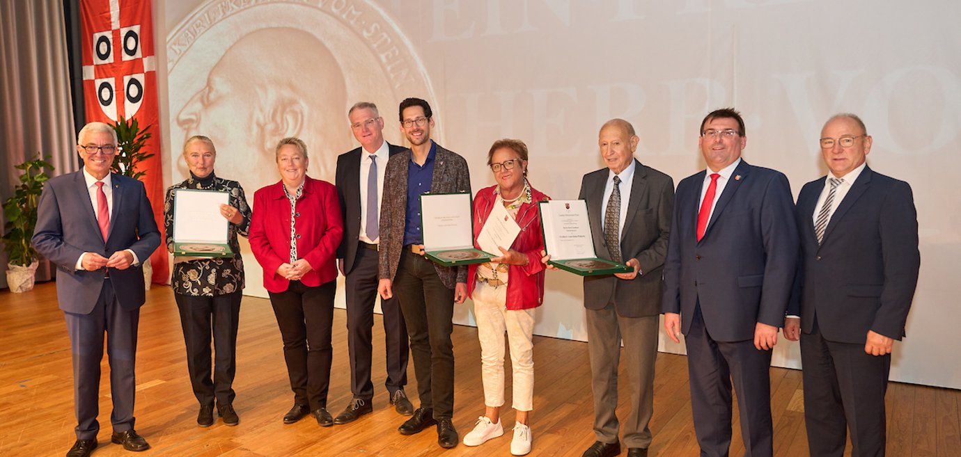 Innenminister Lewentz verleiht Freiherr-vom-Stein-Plakette | Rhein-Lahn ...